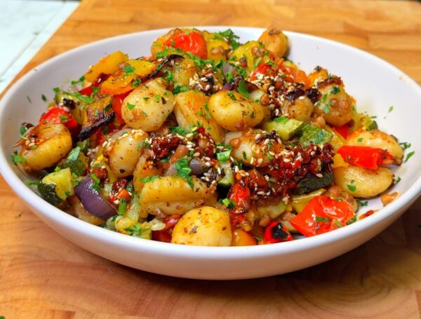 Creamy Roasted Tomato And Garlic Pasta Vegan Pasta Recipe